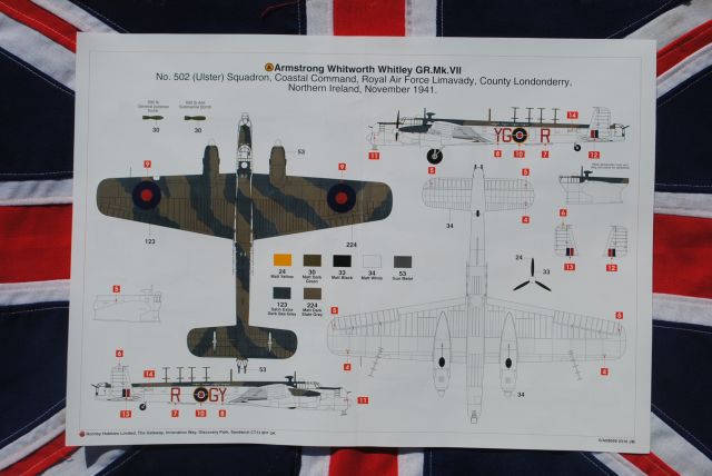 Airfix A09009 ARMSTRONG WHITWORTH WHITLEY GR.Mk.VII Model airplane