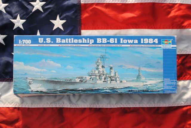 Trumpeter 05701 BB-61 US IOWA 1984 US Battleship... - grootste ...