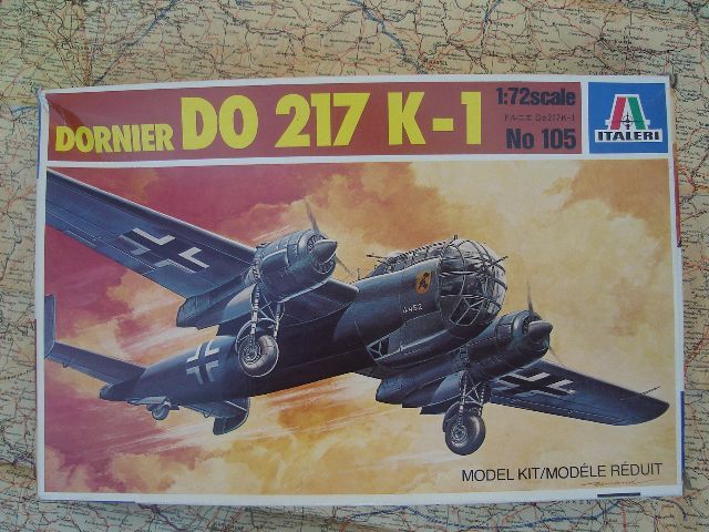 IT0105 Dornier Do 217 K-1 model Airplane