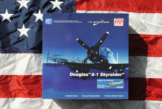 Hobby Master HA2906 Douglas A-1J Skyraider VA-145 "The Swordsmen ...