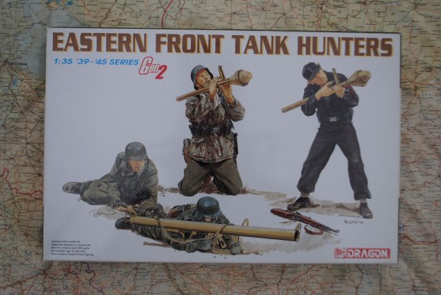 Dragon DML6279 EASTERN FRONT TANK HUNTERS Scale Soldiers