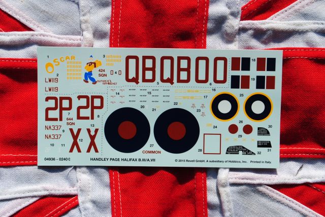 Revell REV04936 Handley Page HALIFAX B Mk.III Model airplane