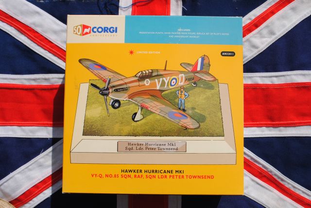 Corgi AN32011 Hawker Hurricane Mk.I "No.85 Squadron" Modelbouw vliegtuig