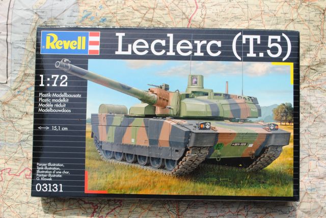 Revell REV03131 Leclerc T.5 French moderne Army Tank Model airplane
