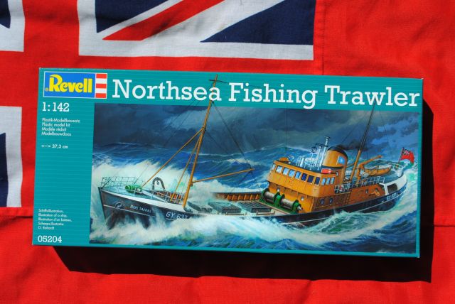 Revell 05204 Northsea Fishing Trawler MV "Ross Jackal" 1961 - grootste ...