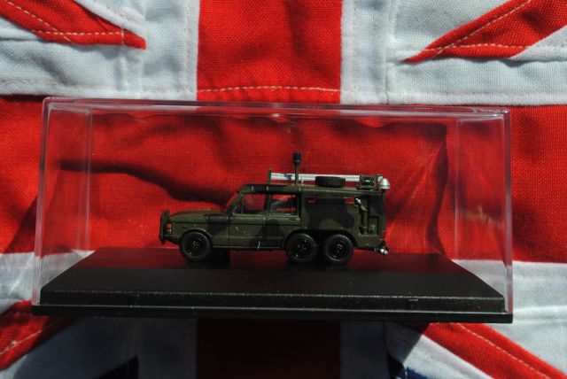 OXFORD MILITARY 76TAC001 RANGE ROVER TACR2 RAF Camouflage Model airplane