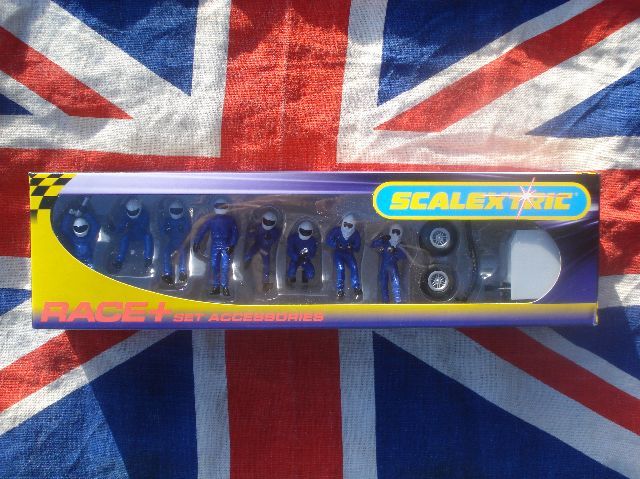 C8291 RACE + PIT CREW - REFUEL BLUE... - grootste modelbouwwinkel van ...