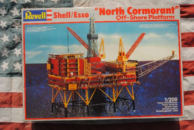Revell REV8803 SHELL-ESSO "NORTH CORMORANT" Off-Shore Olie Platform Diorama