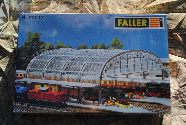 Faller FA222127 Perronoverkapping N spoor Diorama