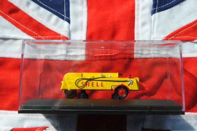 Oxford 76TRF002 Thomson Refueller Shell - grootste modelbouwwinkel van ...