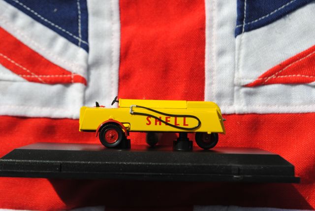 Oxford 76TRF002 Thomson Refueller Shell - grootste modelbouwwinkel van ...