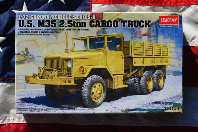Academy AC13410 U.S.M35 2.5ton CARGO TRUCK Model airplane