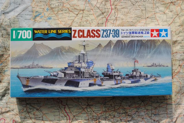 Tamiya 31905 Z CLASS "Z37 - Z39" Kriegsmarine Destroyers... - grootste ...